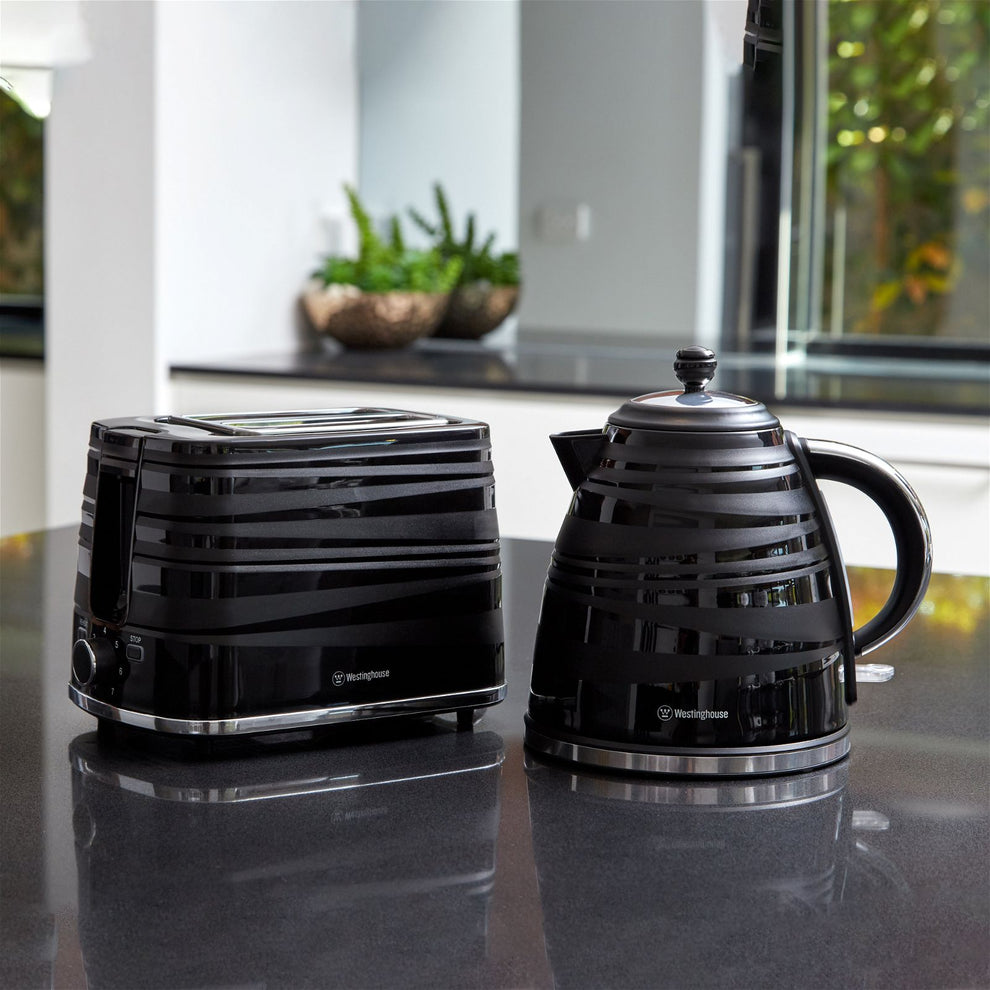 Westinghouse Kettle and Toaster Pack Black Striped 1.7L Kettle, 2 Slic ...